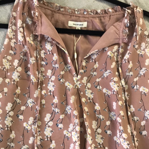 Max Studio | Tops | Max Studio Blouse | Poshmark
